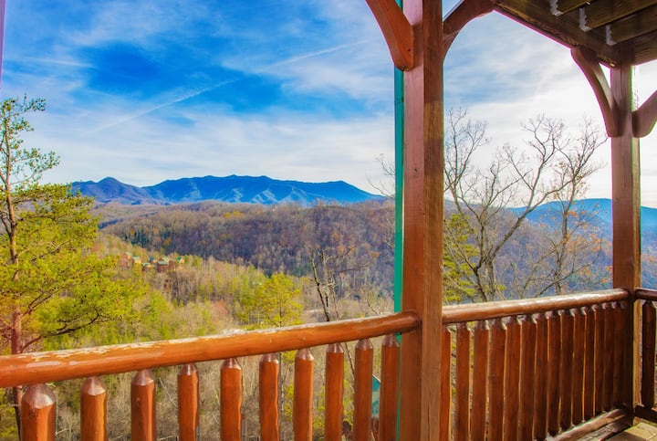 Parkview Palace:mtn View*theater*game*2 Hot Tubs - Gatlinburg, TN