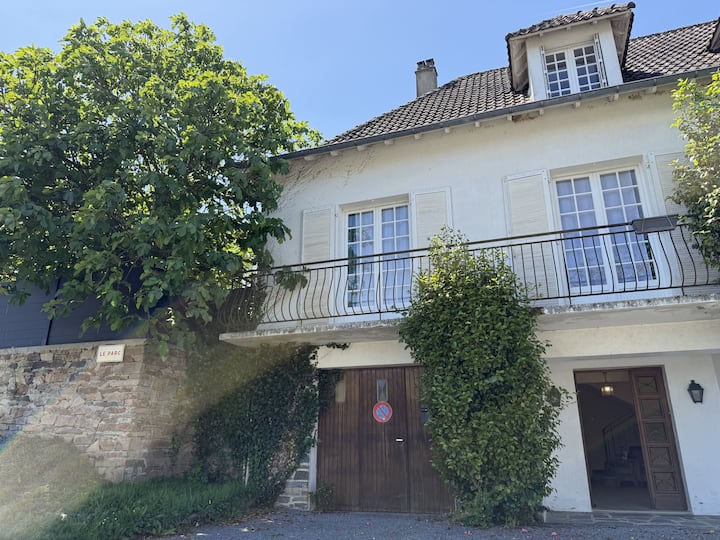 Maison Payzac, 8 Pièces, 10 Pers. - Dordogne