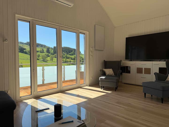 Ferienhaus Bocks 73, Mit 2 Balkonen - Bad Berleburg