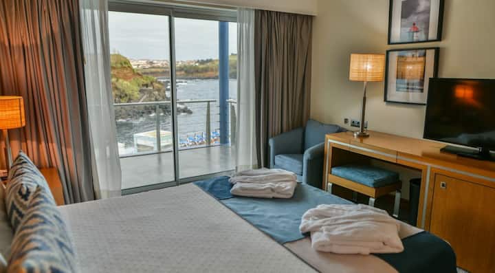 Silverira Bay Sea View At Hotel Do Caracol - Azores