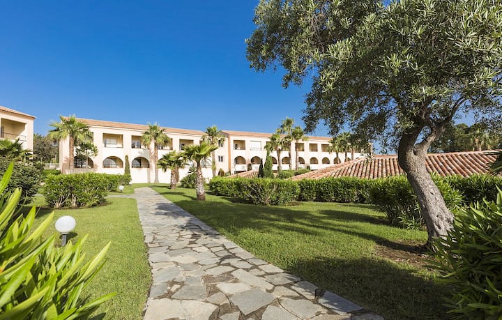 À 200m De La Plage ! T2 + Mezzanine | Vue Mer - Aléria