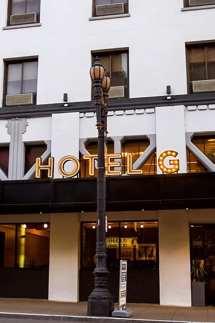 Enjoy Coastal Italian Fare At The Onsite Corzetti - San Francisco, CA