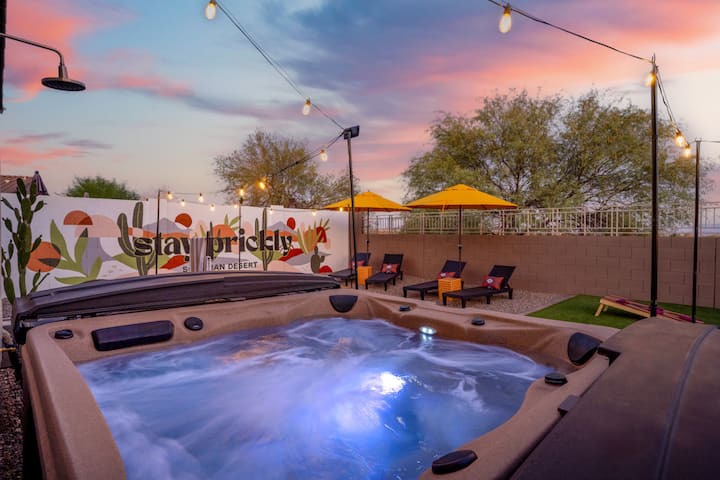 Prickly Paradise - Modern Comfort Meets Desert Cha - Buckeye, AZ