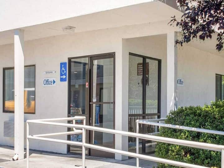 2 Lits Pleins | - Ukiah, CA