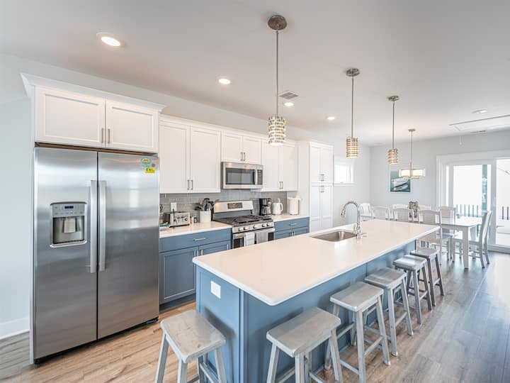 Luxury 6br | 3 Ensuites + Elevator & Ocean Views - Ocean City, NJ