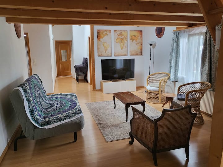 Cozy Top-floor Chalet Overlooking Lake Zurich - Rapperswil-Jona