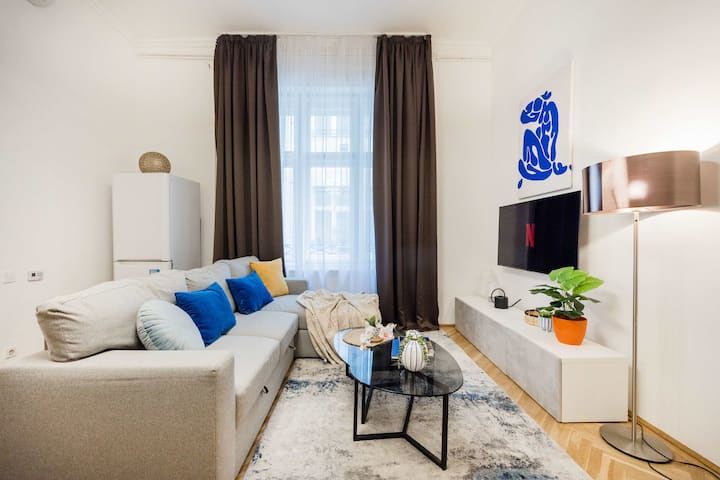 Vibrant Artful 3br Hidden Gem By Danube & Tapasbar - Ungarn