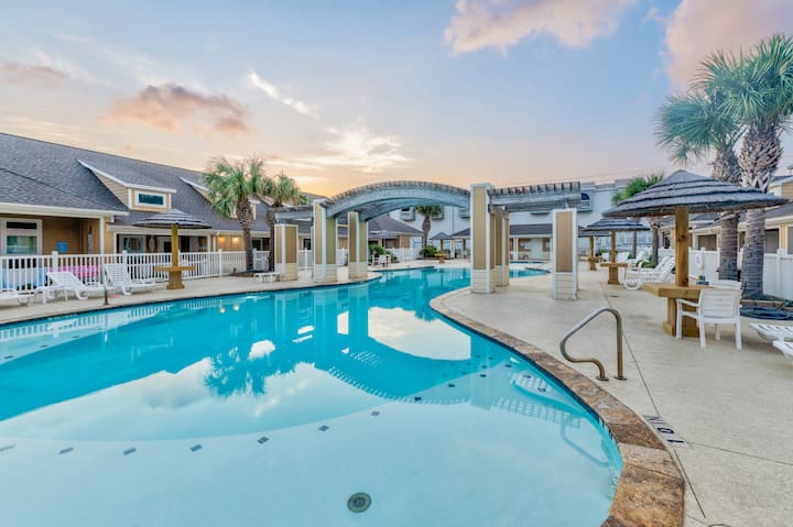 Village By The Beach - Salty Beach Life B914 - Corpus Christi, TX