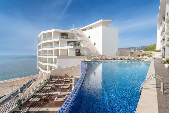 Direct Beach Access | Pool. Onsite Dining. Spa. - Sesimbra