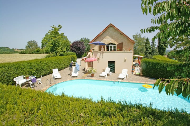 Gite Hugan Avec Piscine Privée, Proche De Sarlat - Montignac