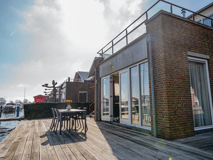 Westergeest 2 By Interhome - Uitgeest