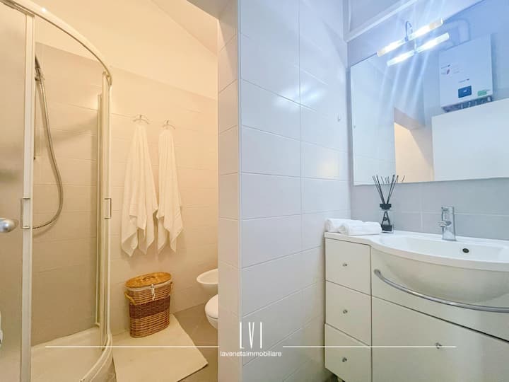 Flat In Piazza Mazzini, 100 M From The Beach - Jesolo
