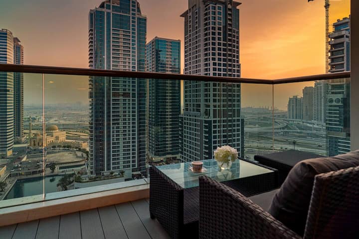 Luxury Lake View 1 Br At Mbl Jlt | January Deal - Dubai