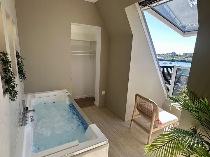 Ammg Tour Marina Suite Prestige Vue M00er Jacuzzi - Calais