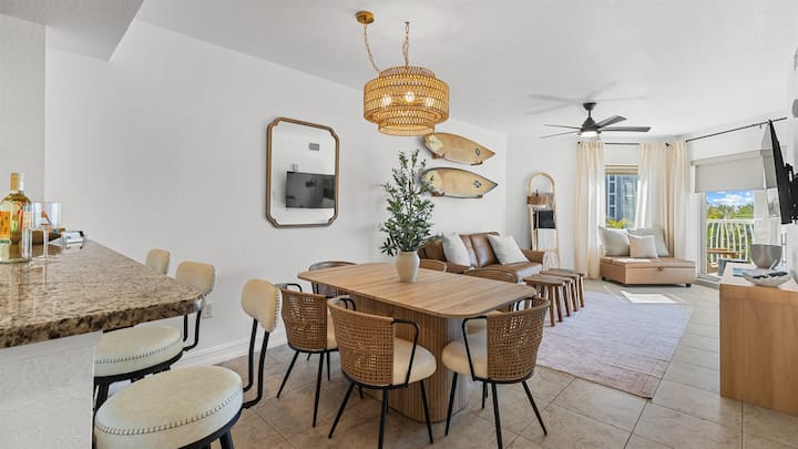 Newly Updated | Leave The Cold Behind - St. Pete Beach, FL