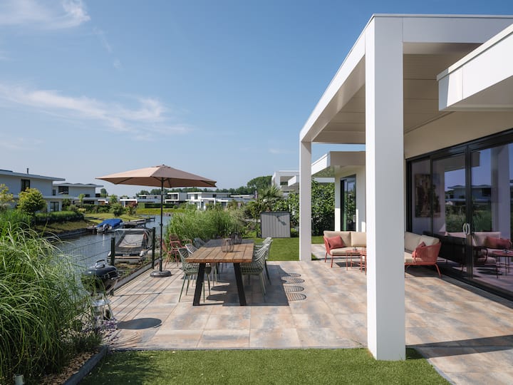 Bloem Nr. 374 | 8 Pers. - Harderwijk