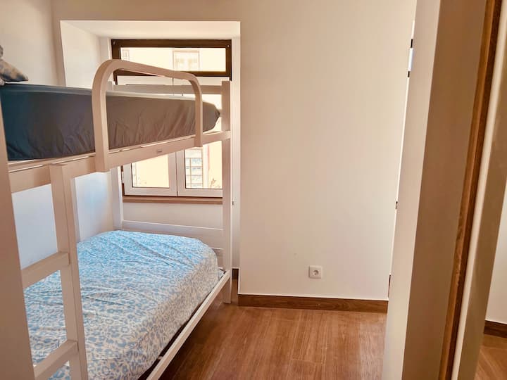 Lagos Self Catering Guest House - Lagos