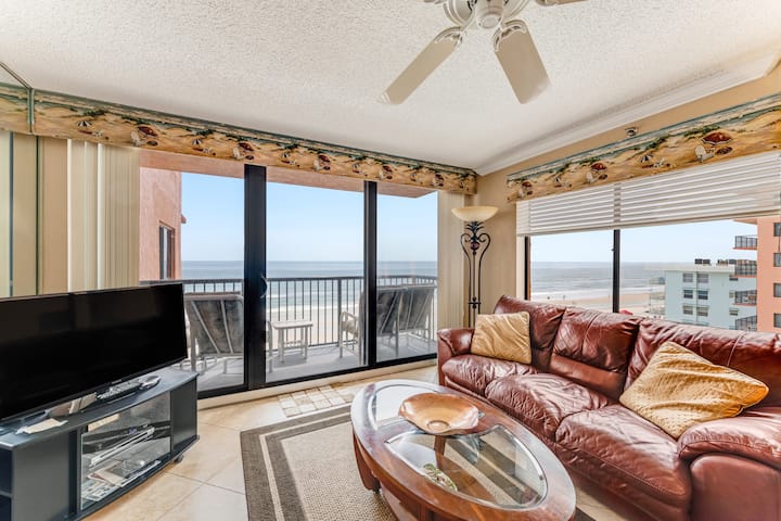 Wonderful, Peaceful, Beachfront 2 Bed 2 Bath Condo - New Smyrna Beach, FL