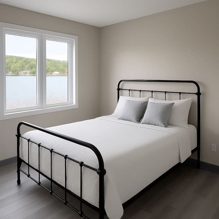 2-bedroom Cottage #10: Pitch Pine - Gravenhurst