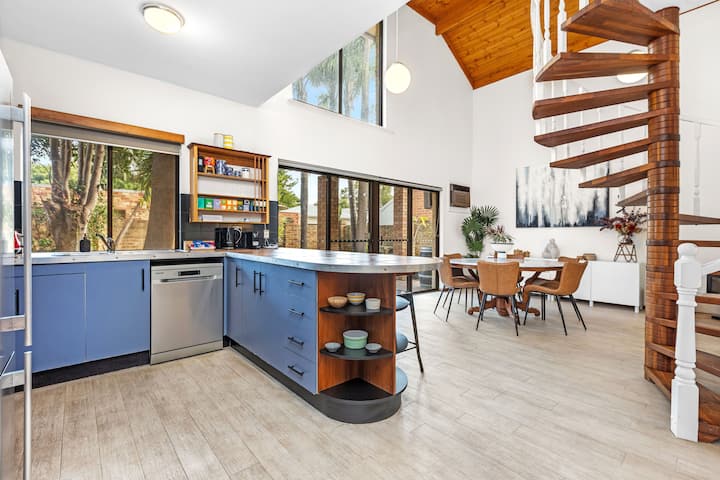 3bdr Urban Family Retreat - Subiaco - Nedlands