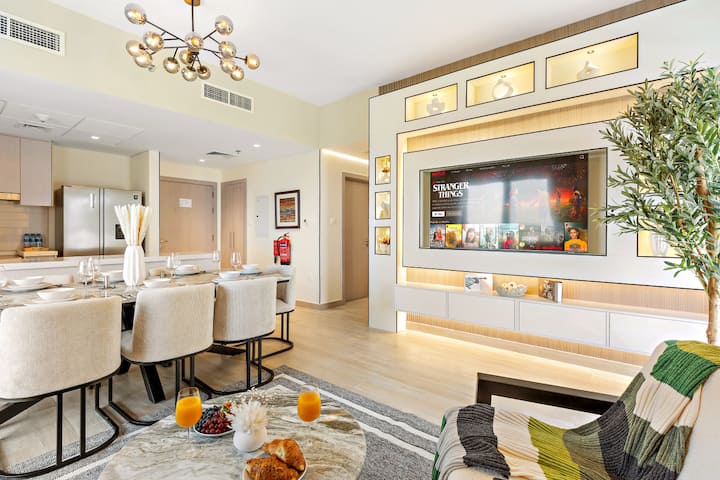 Yas Island Thrills - Ferrari World & Yas Mall Fun! - Abu Dhabi