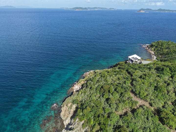 Oceanfront Villa For 2 •Pool • Private • No Crowds - U.S. Virgin Islands