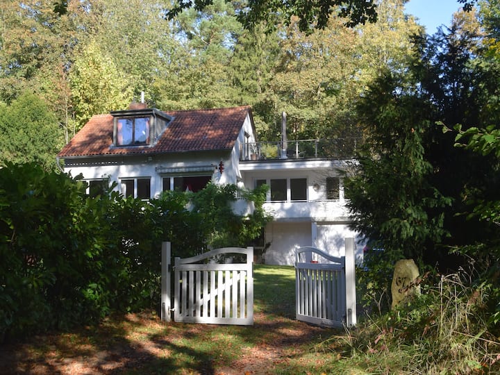 Confort Au Bord Du Lac Avec Balcon - Eutin