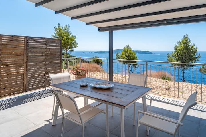 Amfitriti - Paxos