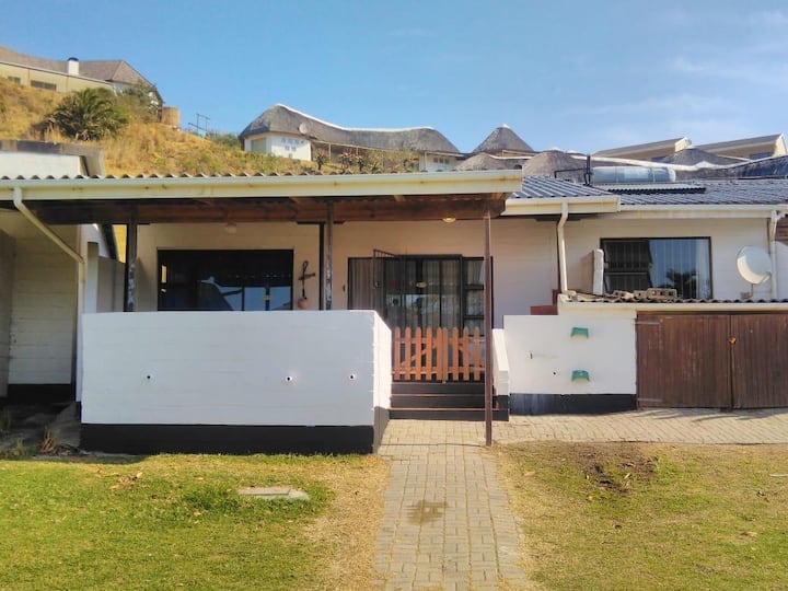 Beach Cottage - Coffee Bay