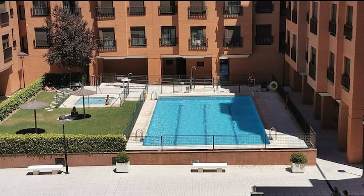Beautiful Apartment With Pool And Padel - Mejorada del Campo