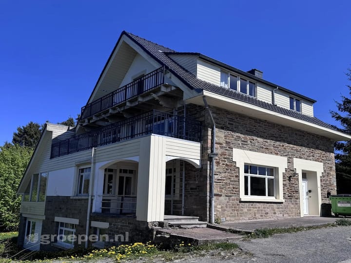 Grande Villa Avec Sauna Et Terrasse - La Roche-en-Ardenne