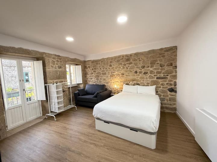 Padrón Plaza Lotf L2 By Urent - Padrón