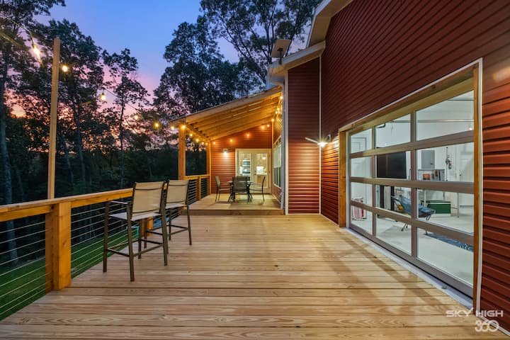 Black Bear Cabin At The Back 40 - United States