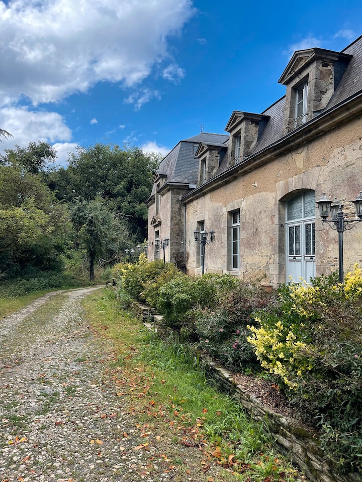 Le Crévy - Les Ecuries - 14 Pers - Josselin