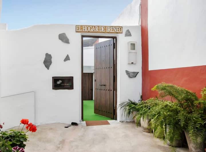 El Hogar De Ireneo A - Güímar