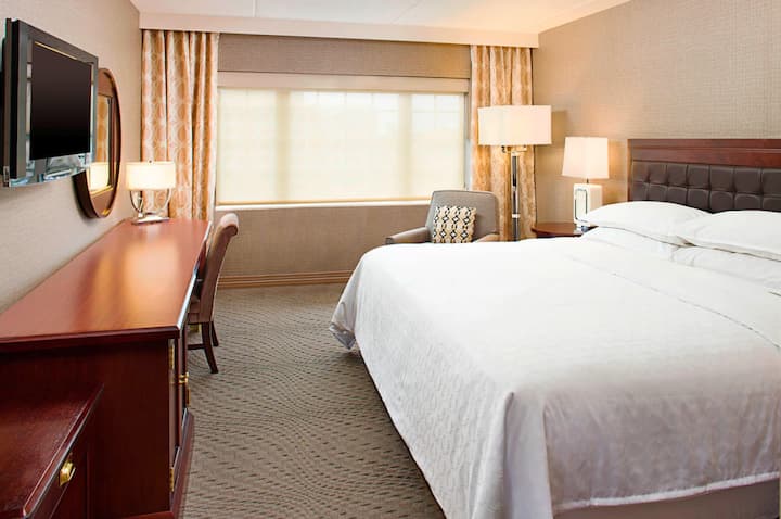 Near Dc & Bethesda | On‑site Dining + Fitness - Gaithersburg, MD