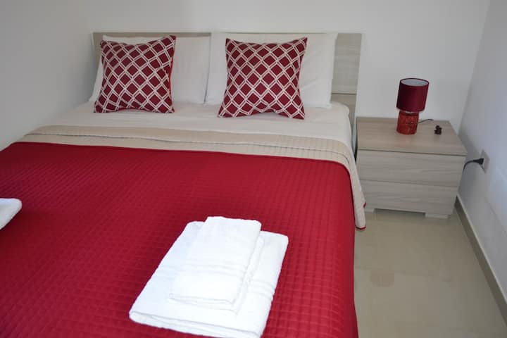 Attica Beb - Red Room - Molfetta