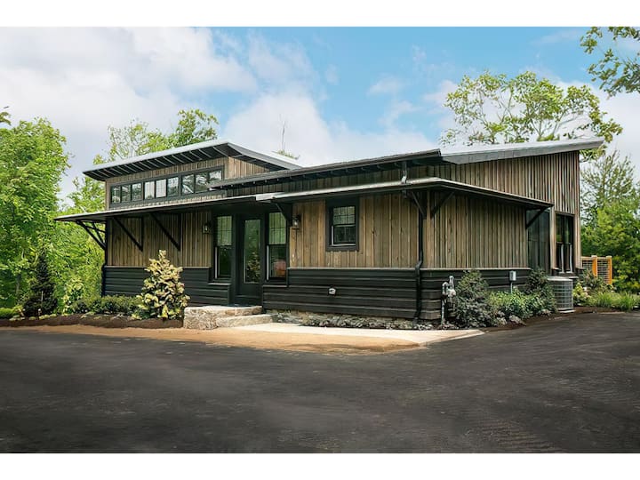 Luxe & Comfort 2br Cabin In Picturesque Woodlands - Burlingame State Park, Charlestown