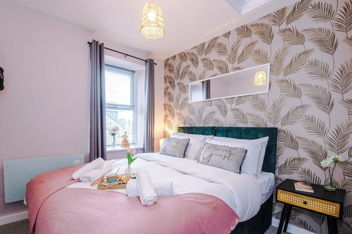 Stylish 2 Bed In Heart Of Buxton | Peak District - Buxton, UK