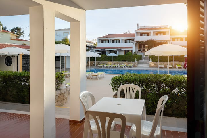 Relaxed Coastal Living Close To Vibrant Nightlife - Albufeira