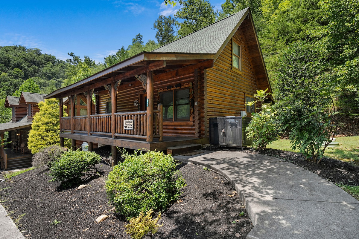 Encantadora cabaña con jacuzzi y chimenea en Pigeon Forge, Tennessee ...