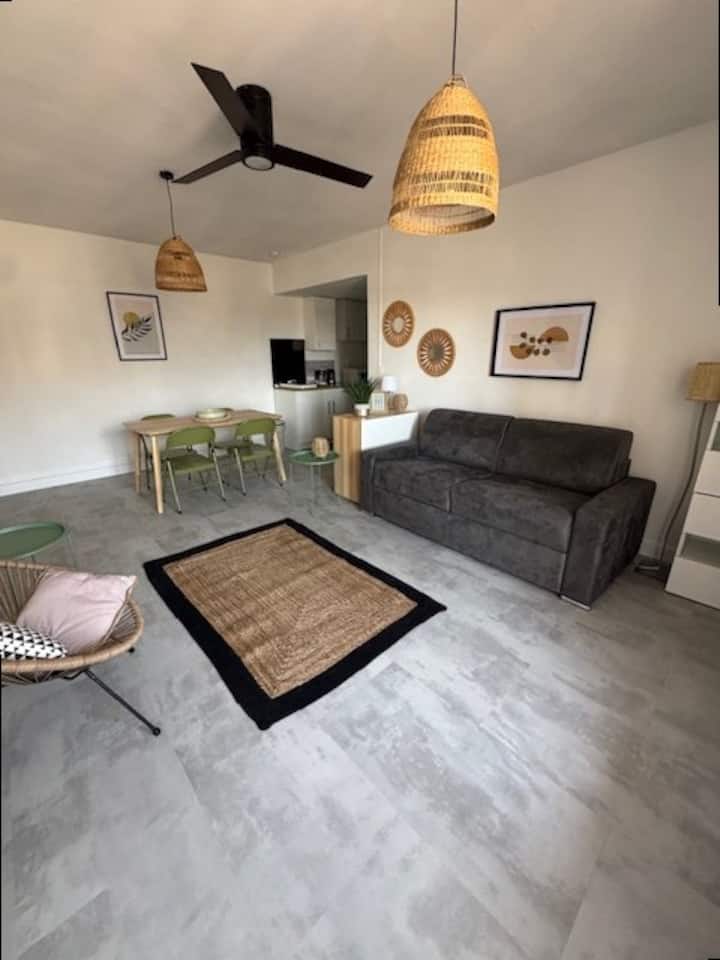 Studio à Proximité De La Plage Et Des Commerces - Plage de Saintes-Maries-de-la-Mer