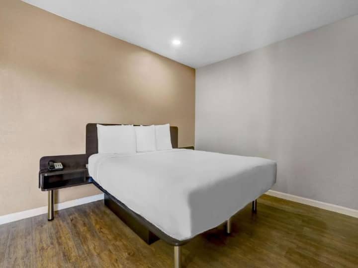 Ms6 Ukiah | 1 Lit King Size | Nsmk | Balcon | - Ukiah, CA
