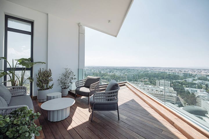 Skyhigh Park View Living - Nicosia