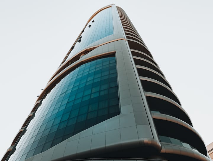 The 1 -Nicosia Luxe Stay- Gym Pool 24h Concierge - Nicosia