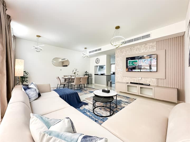Tranquil Luxury 3br Villa In Vardon - Dubai