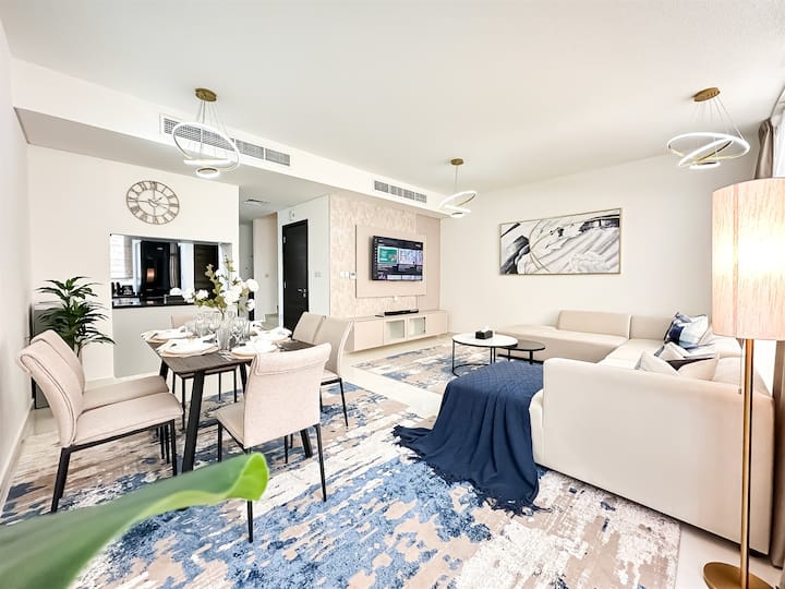 Stylish 3br Retreat • Bright Interiors • Townhouse -