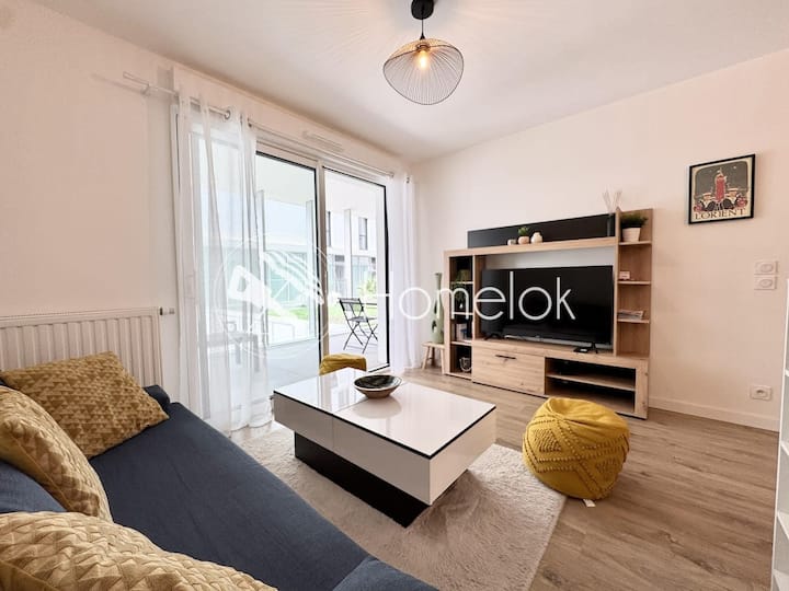 Péristyle - T2 De Standing Neuf - Balcon - Port-Louis