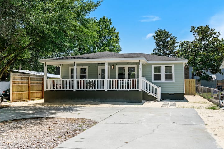 Dunecrest Cottage - Beach Nearby! - North Myrtle Beach, SC