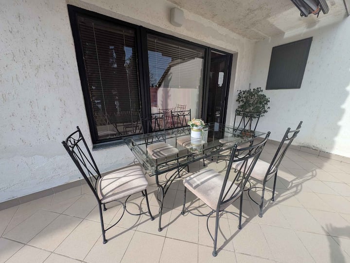 Holiday Apartment With Terrace, Air Conditioning A - Siófok